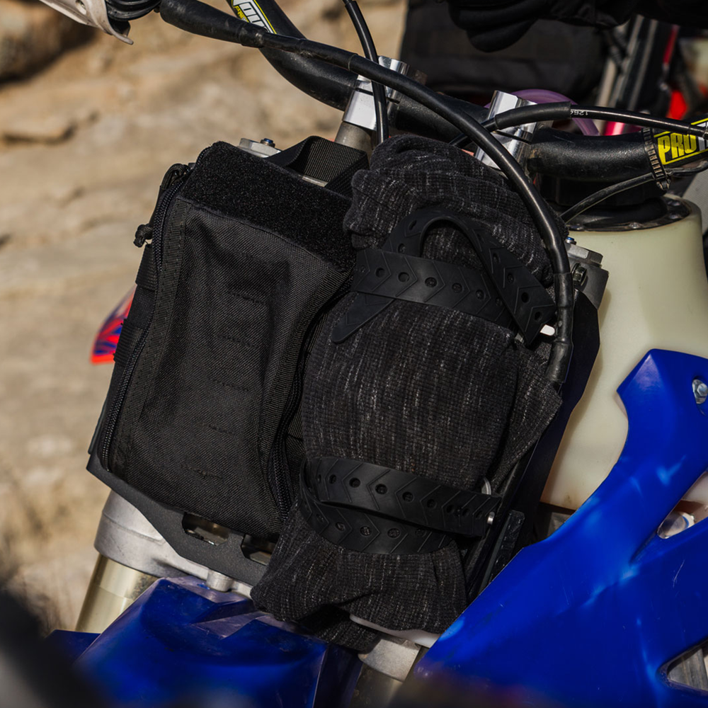 MOTORCYCLE STRAP PACK